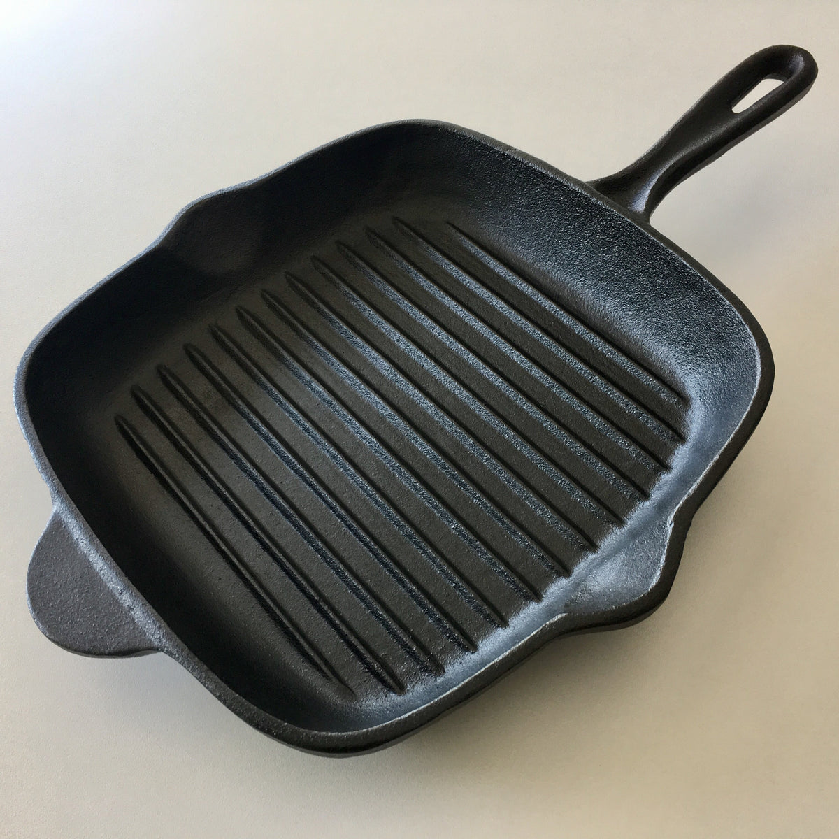 Grill Liveni Tiganj 28cm – LiveniTiganj